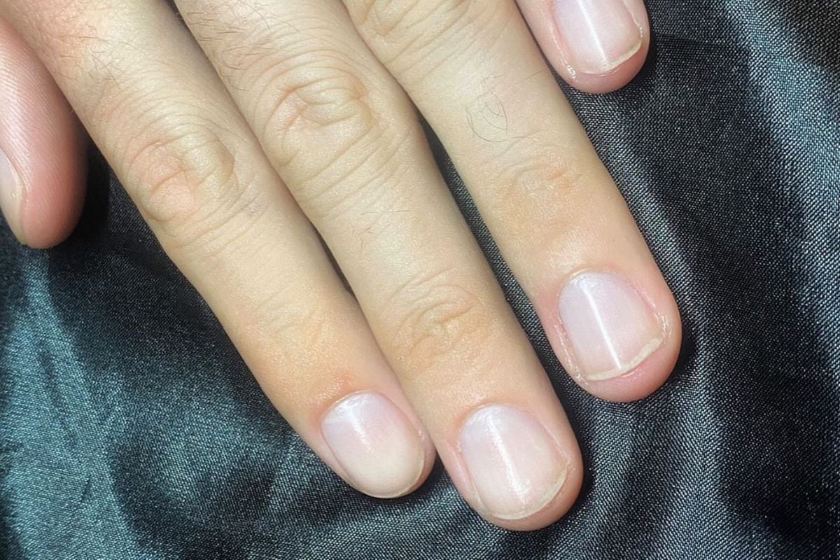 Men Regular Manicure | Eztel Artist